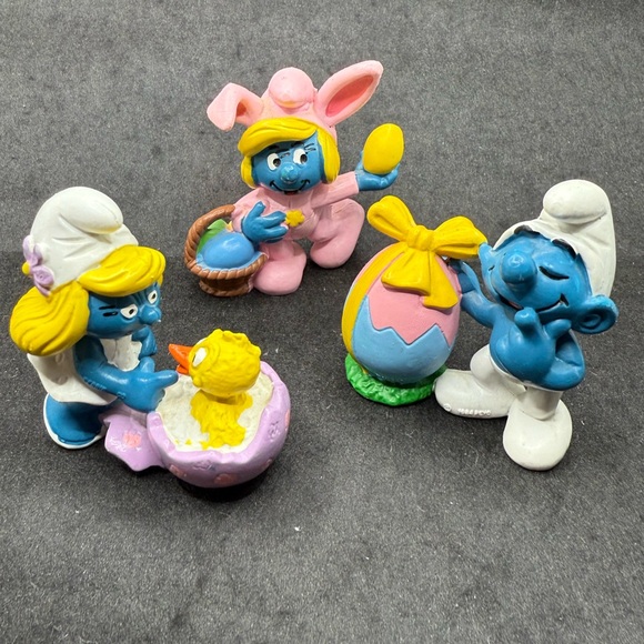 schleich | Toys | Vintage Easter Smurfs Figurine Lot Smurfette Yellow ...